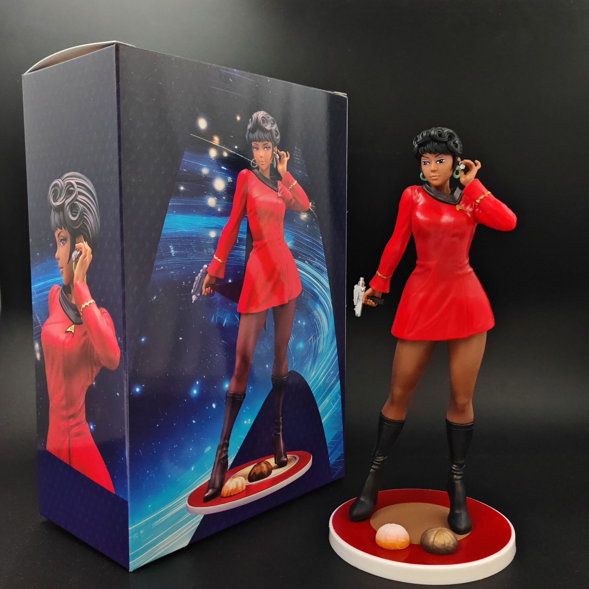 Figura De Acción De Star Trek 22cm-Comandante Spock Y Oficial De Comunicaciones Uhura Bishoujo ...