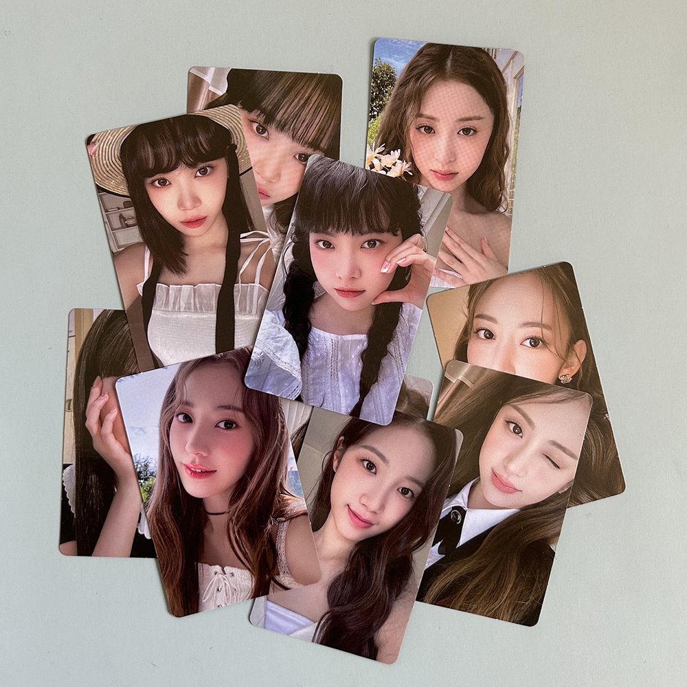 Kpop LE SSERAFIM 2023 Saludo De La Temporada Photocard Clase De 2023 ...