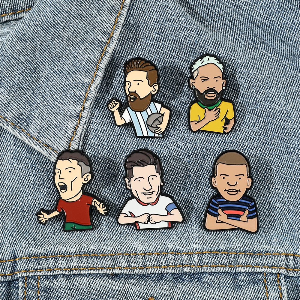 World Cup Manchester United pins Brooches Decoración Juguete | Shopee Chile