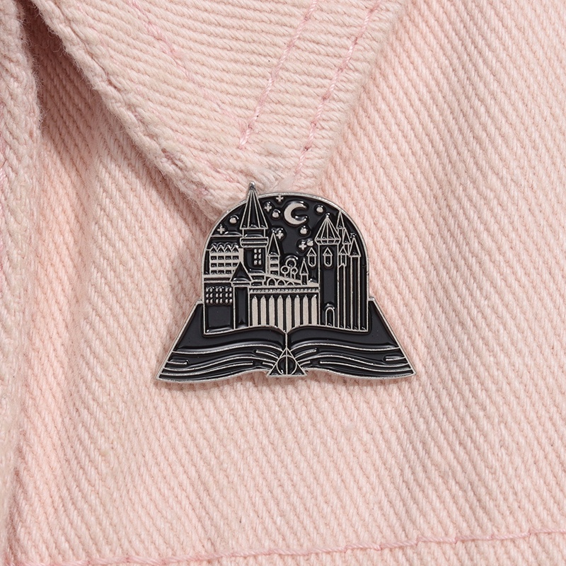 Punk Magic Castle Broches De Esmalte Libro De Brujas Broche De Solapa ...