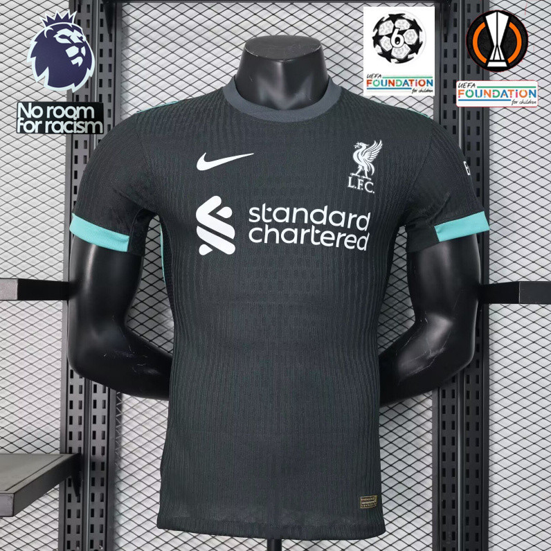 Jugador De Alta Calidad 2024/2025 Versión Nuevo Liverpool Negro Fuera ...