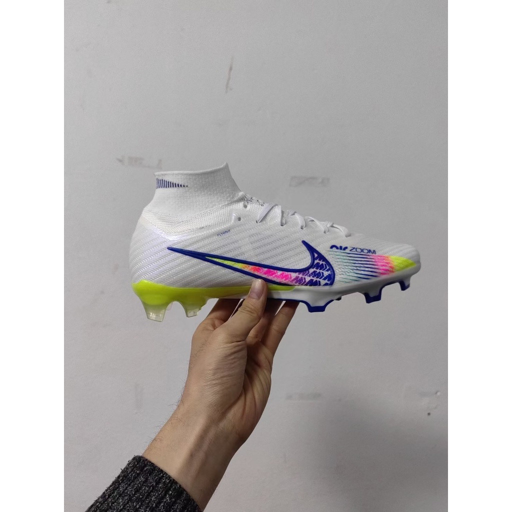 Stock listo, zapatos de fútbol originales Futsal Kasut Bola Sepak de ...