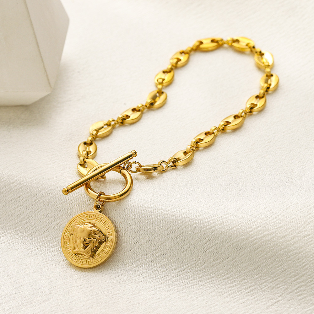 Versace Pulsera Casual Delicado Brazalete Hueco Doble Letra CC Logo ...